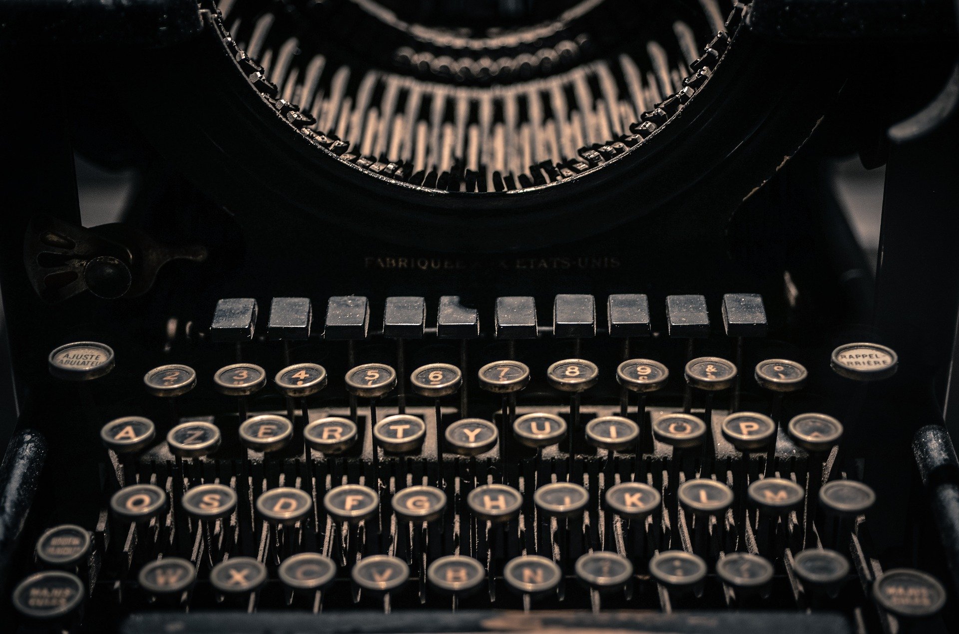 Las características que definen a un personaje - Tu coach literario